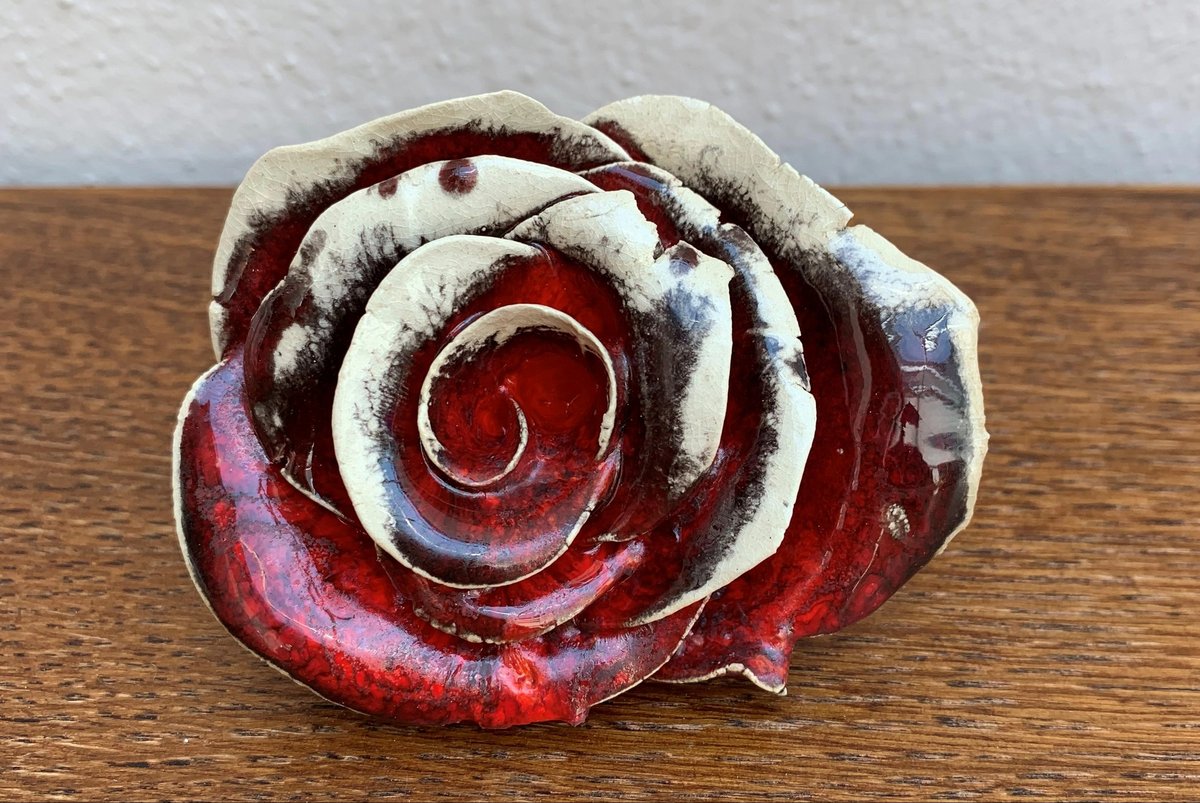 Cumberland-Rosen sind Handarbeit